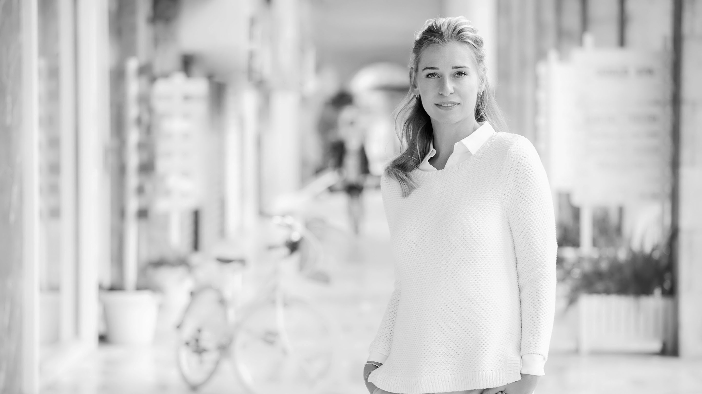 Anti-Aging Skin care: About - JUVENA of Switzerland